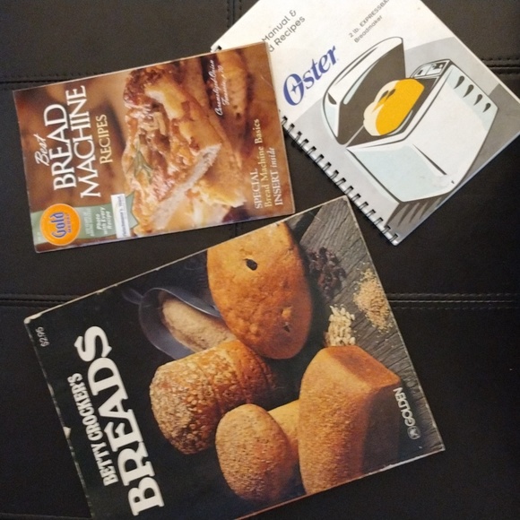 Vintage | Kitchen | Vintage Bread Cookbooks Betty Crockers Breads Gold ...